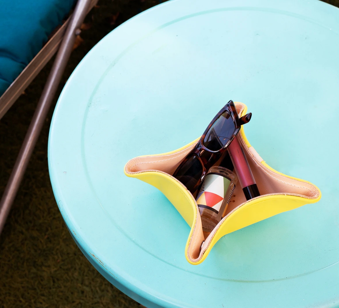 Jon Hart Catch All - Slate | Berings