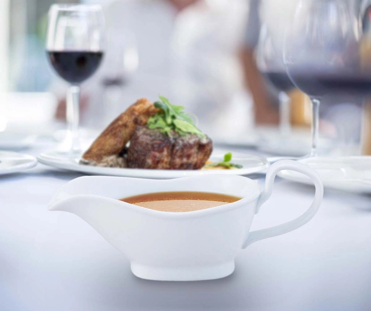 Porcelain Gravy Boat | Berings