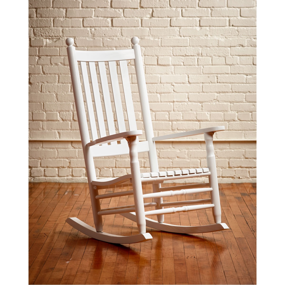 Troutman Rocker - White | Berings