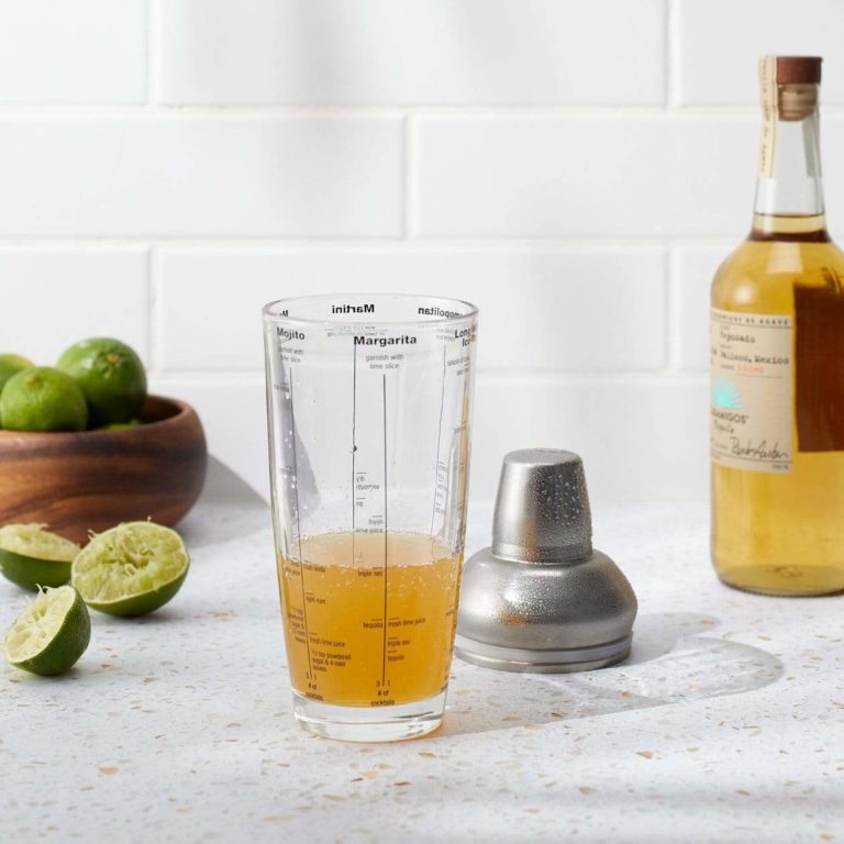 Houdini Glass Cocktail Shaker | Berings