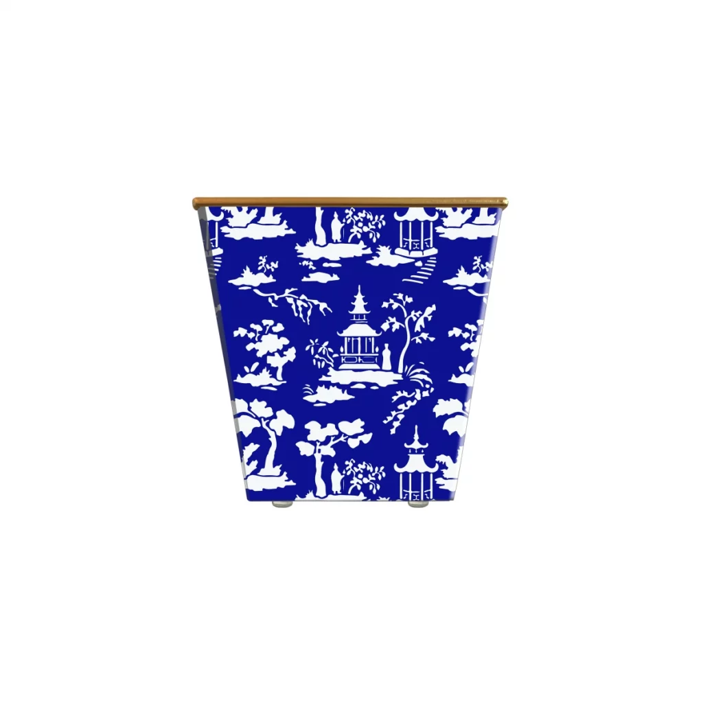 Hedge Farm Blue Chinoiserie Cachepot Candle | Berings