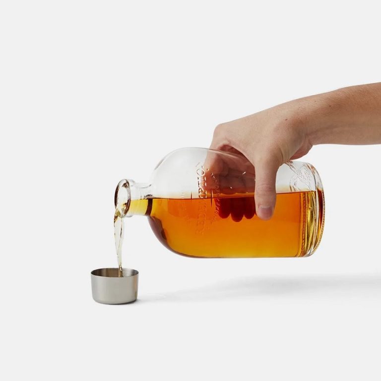 Rabbit 18oz. Glass Cocktail Shaker | Berings