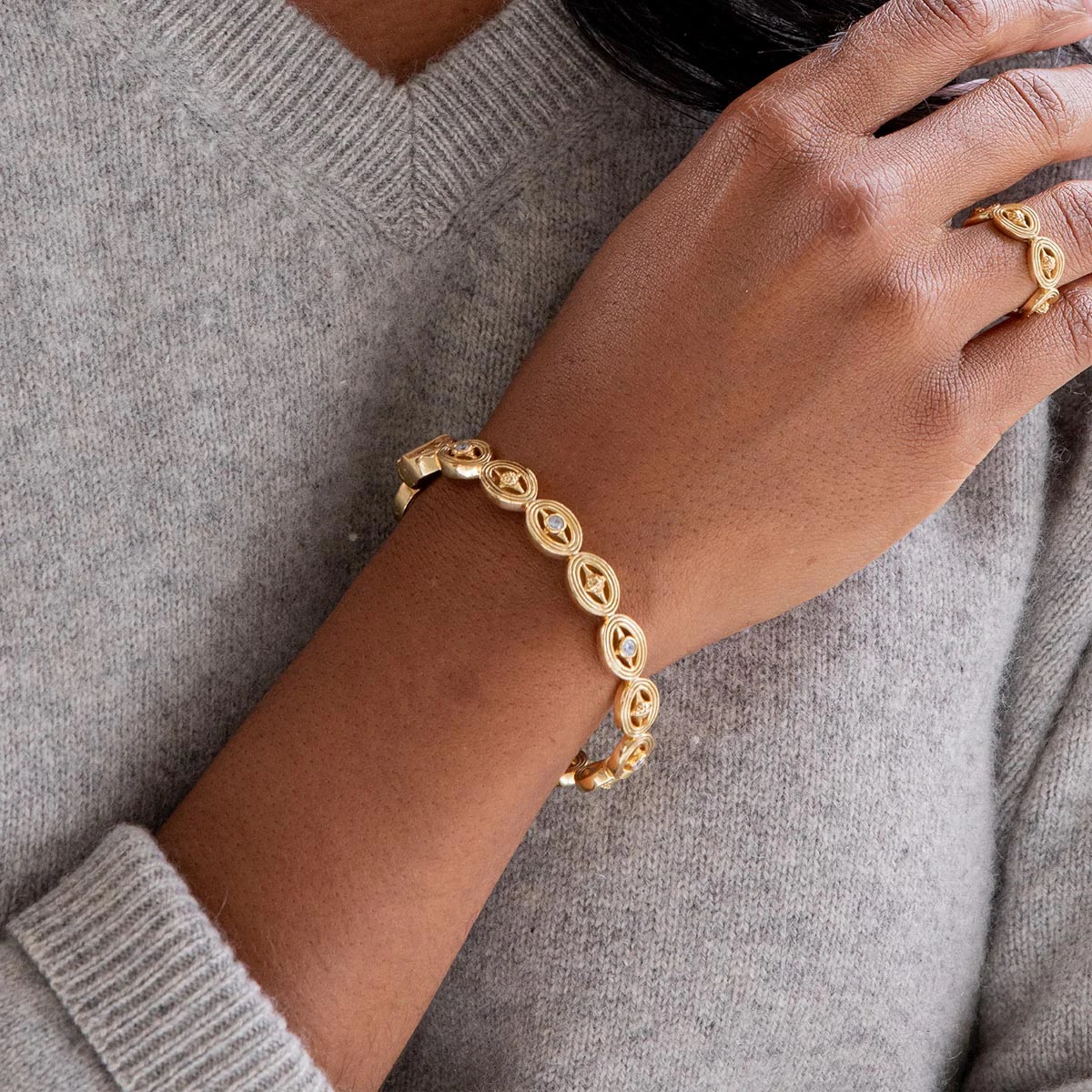 Capucine De Wulf Monique Hinged Bangle - Clear Cubic Zirconia | Berings