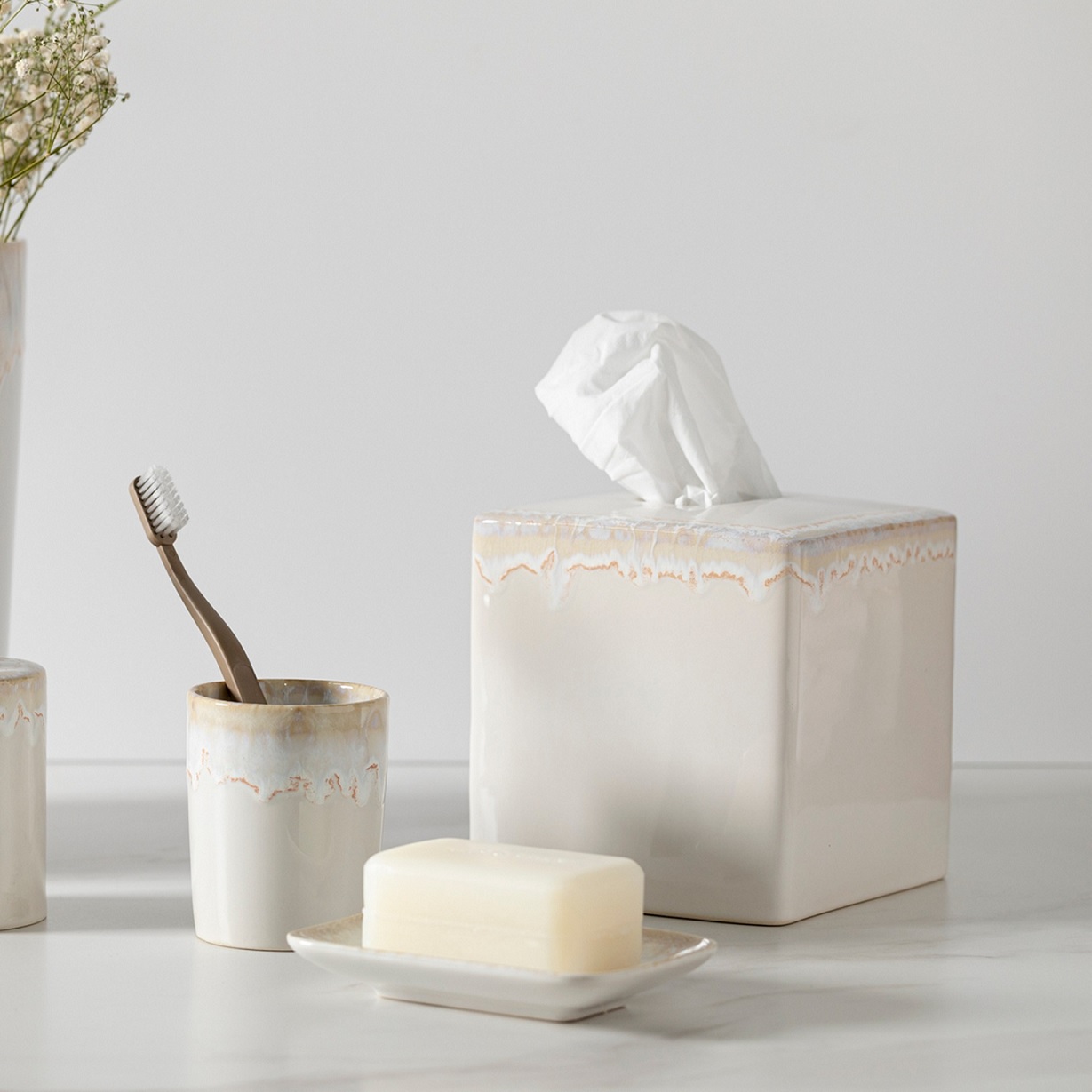 Costa Nova Taormina Boutique Tissue Box - White | Berings