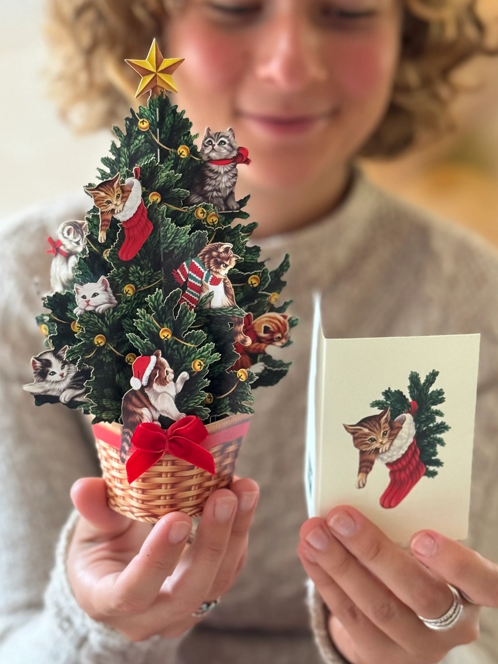 Mini Meowy Christmas Tree | Berings
