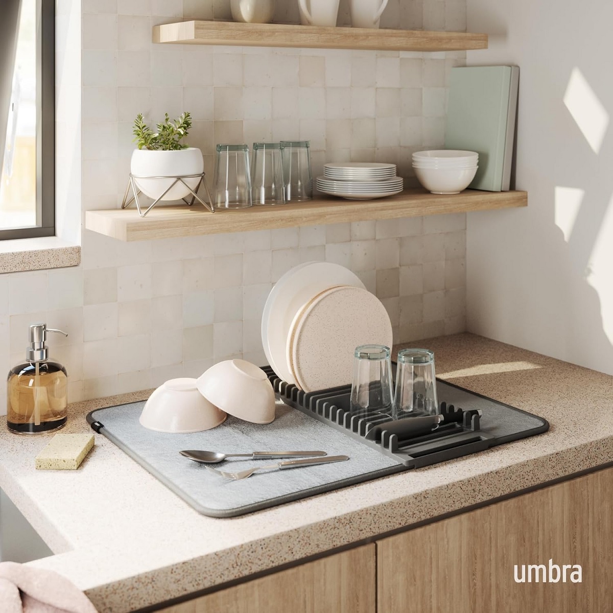 Umbra UDry Dish Drying Rack with Mat - Charcoal | Berings