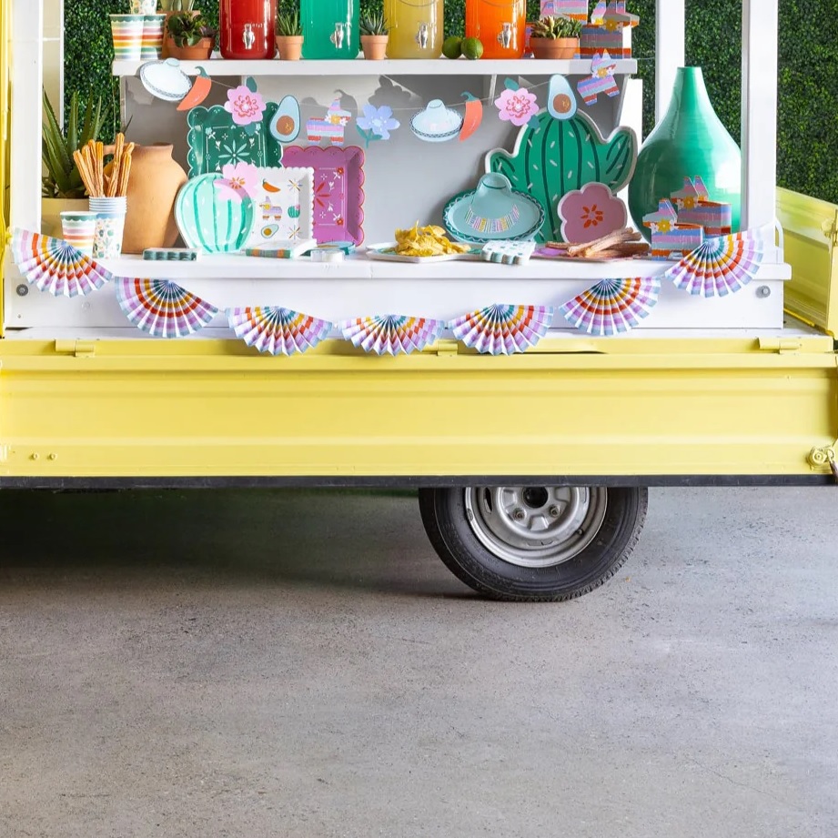 Fiesta Striped Fan Banner | Berings