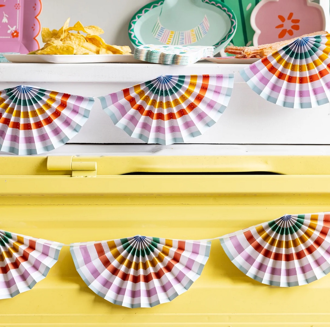 Fiesta Striped Fan Banner | Berings
