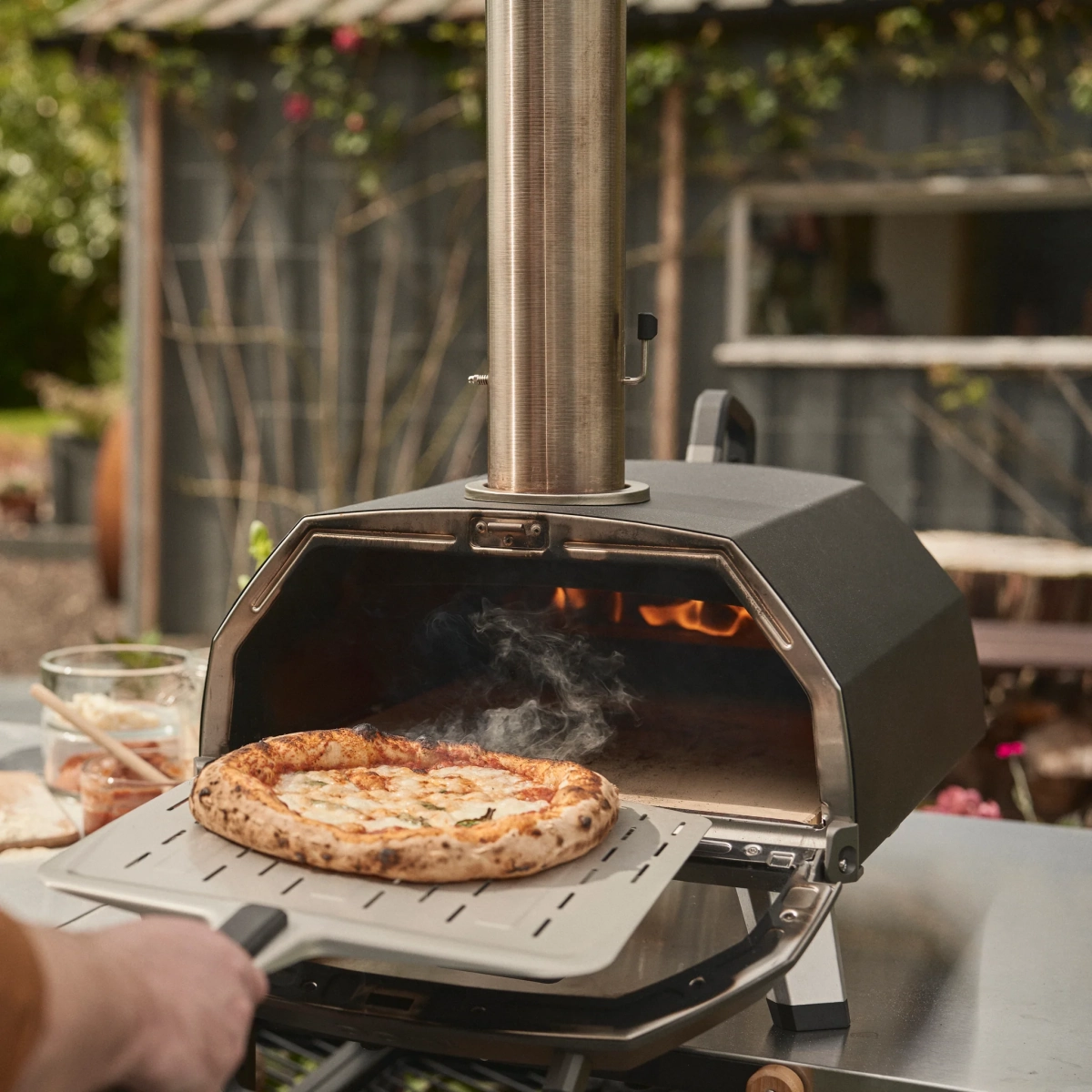 Ooni Karu 2 Pro 2nd Generation - 16" Multi-fuel Outdoor Pizza Oven ...