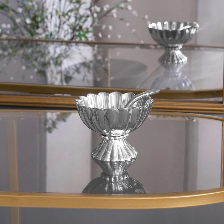 VINTAGE Vienna Mini Pedestal with Spoon | Berings